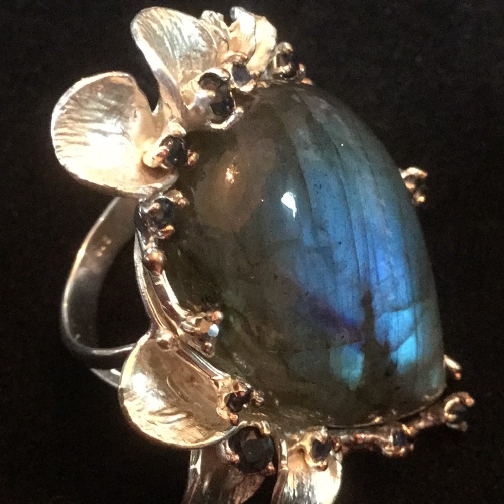 Mysterious, Opalescent Labradorite & Sapphire Ring - Gem